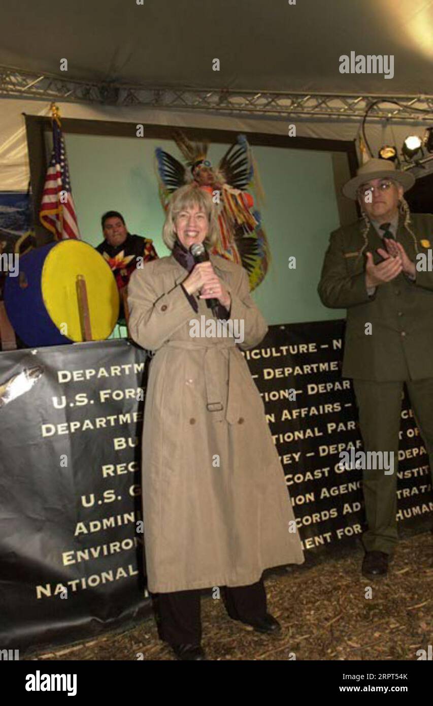 Secretary Gale Norton with Lewis and Clark National Historic Trail ...