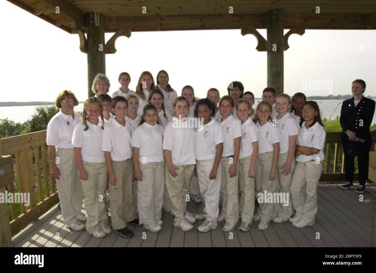 Tree-planting volunteers, from Pelican Island Elementary School, posing ...