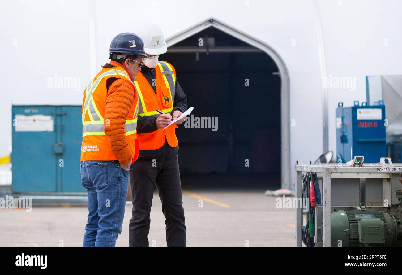 Temporary health facility hi-res stock photography and images - Alamy