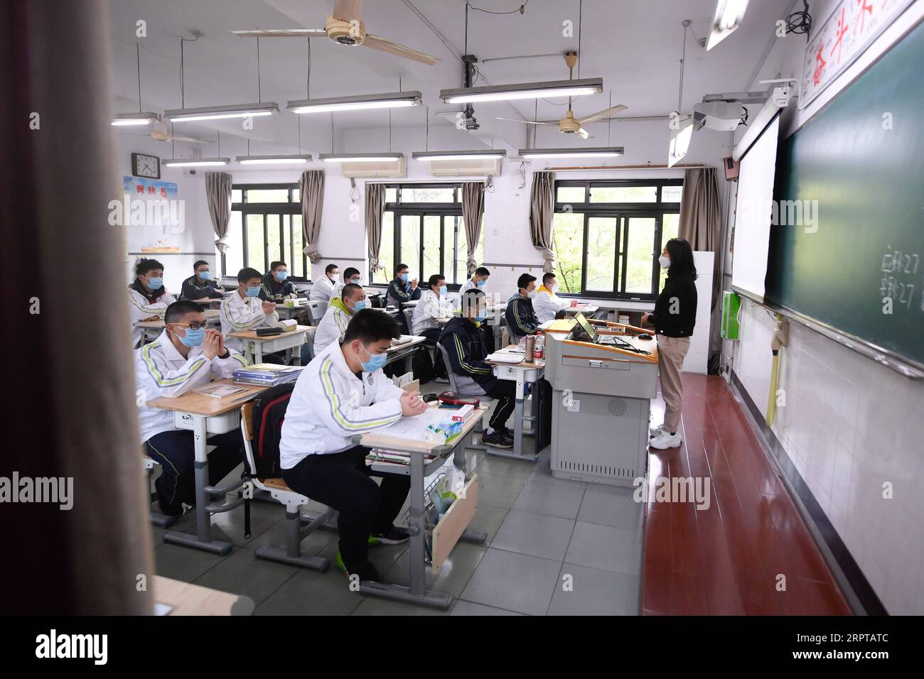 Resuming classes hi-res stock photography and images - Alamy