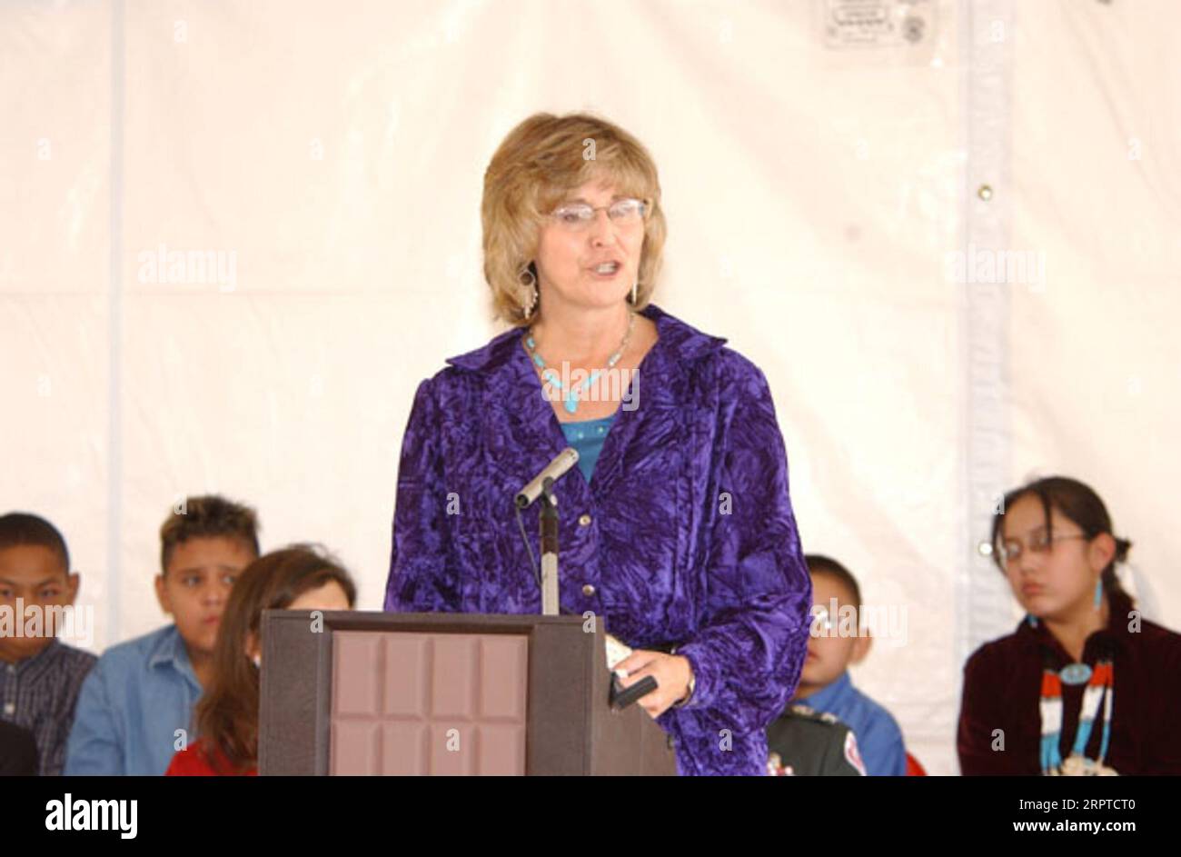 Dedication ceremonies at the newly opened Baca/Dlo'ay azhi Community ...