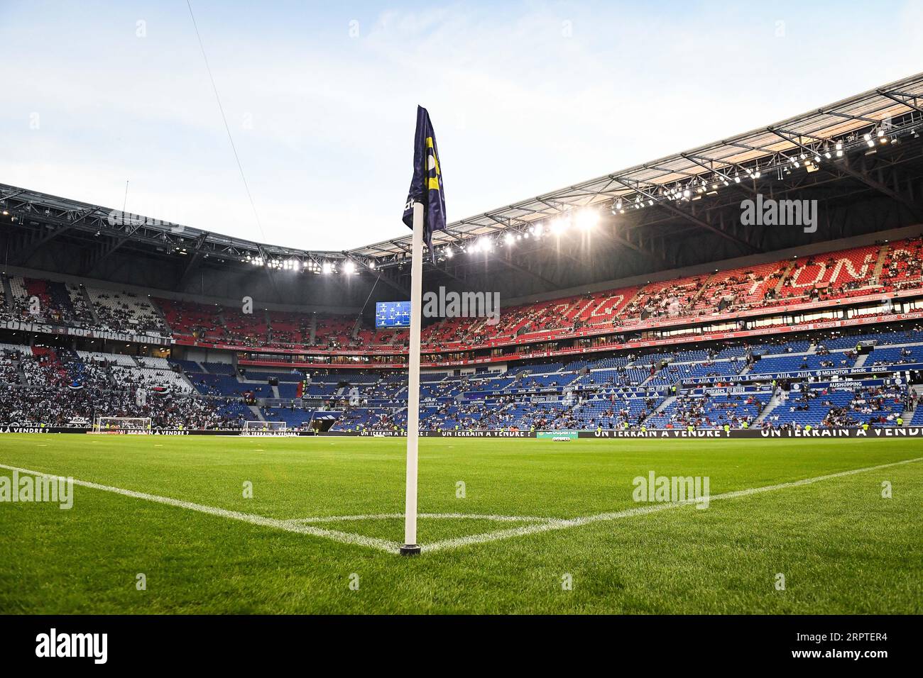 Ol stadium lyon general view hi-res stock photography and images - Alamy