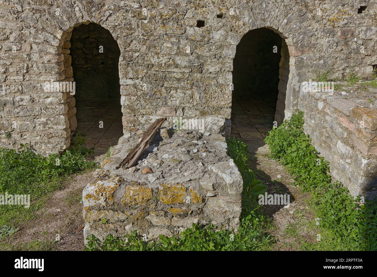 Venetian triangular castle hi-res stock photography and images - Alamy