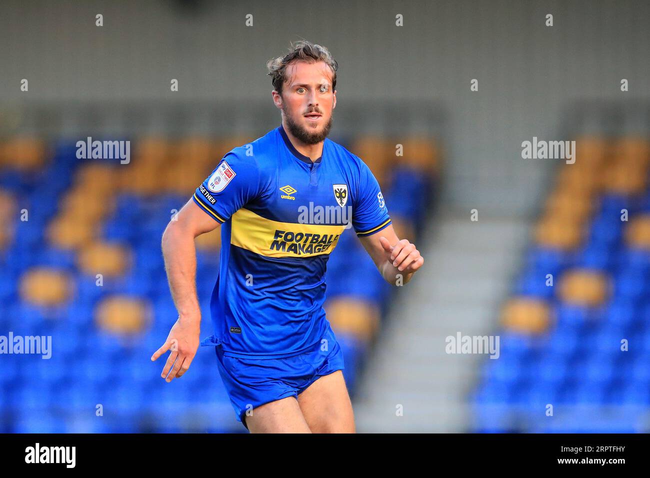 Efl trophy 2023 hi-res stock photography and images - Alamy