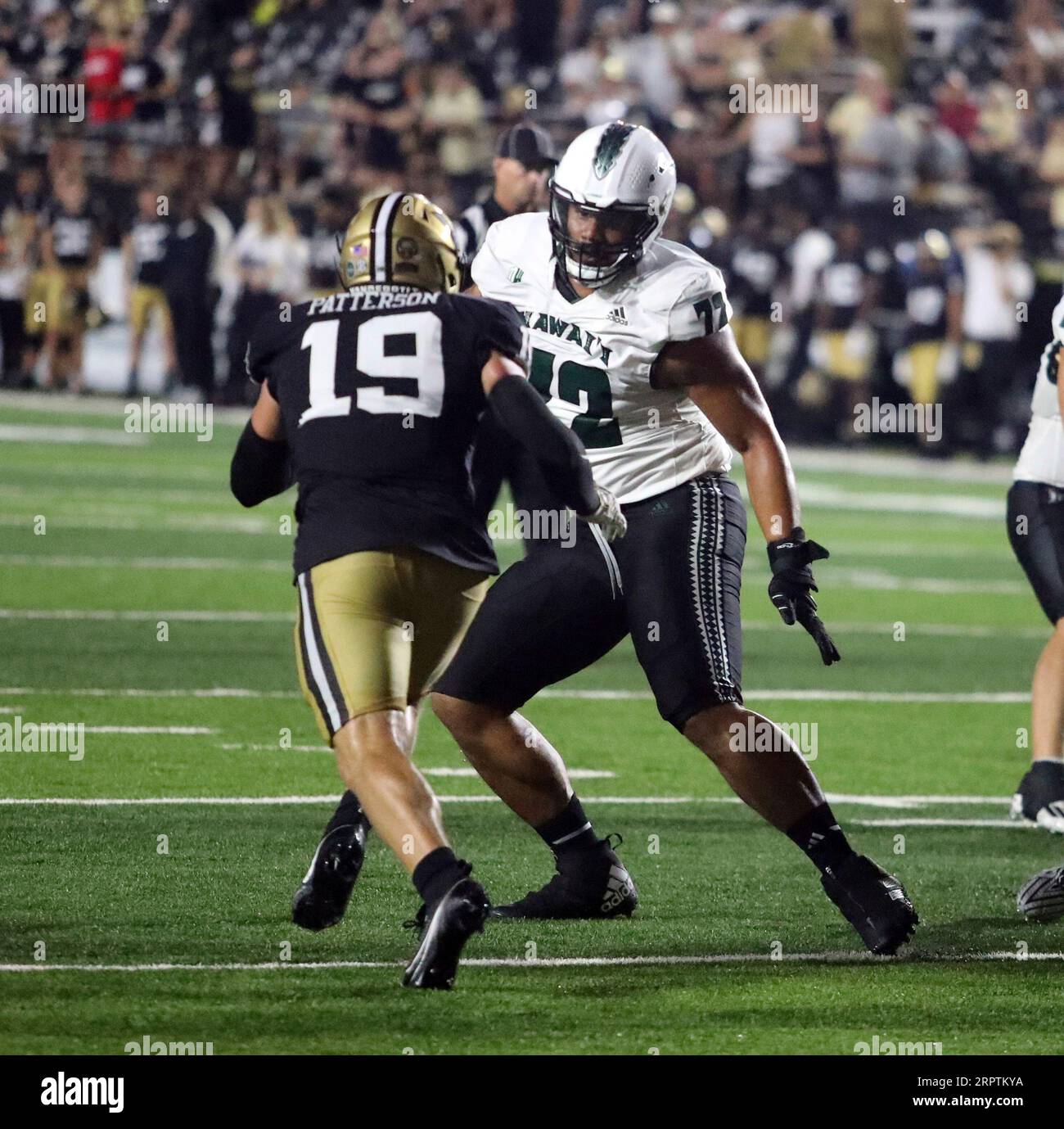 August 26, 2023 - Hawaii Rainbow Warriors offensive lineman Luke Felix ...