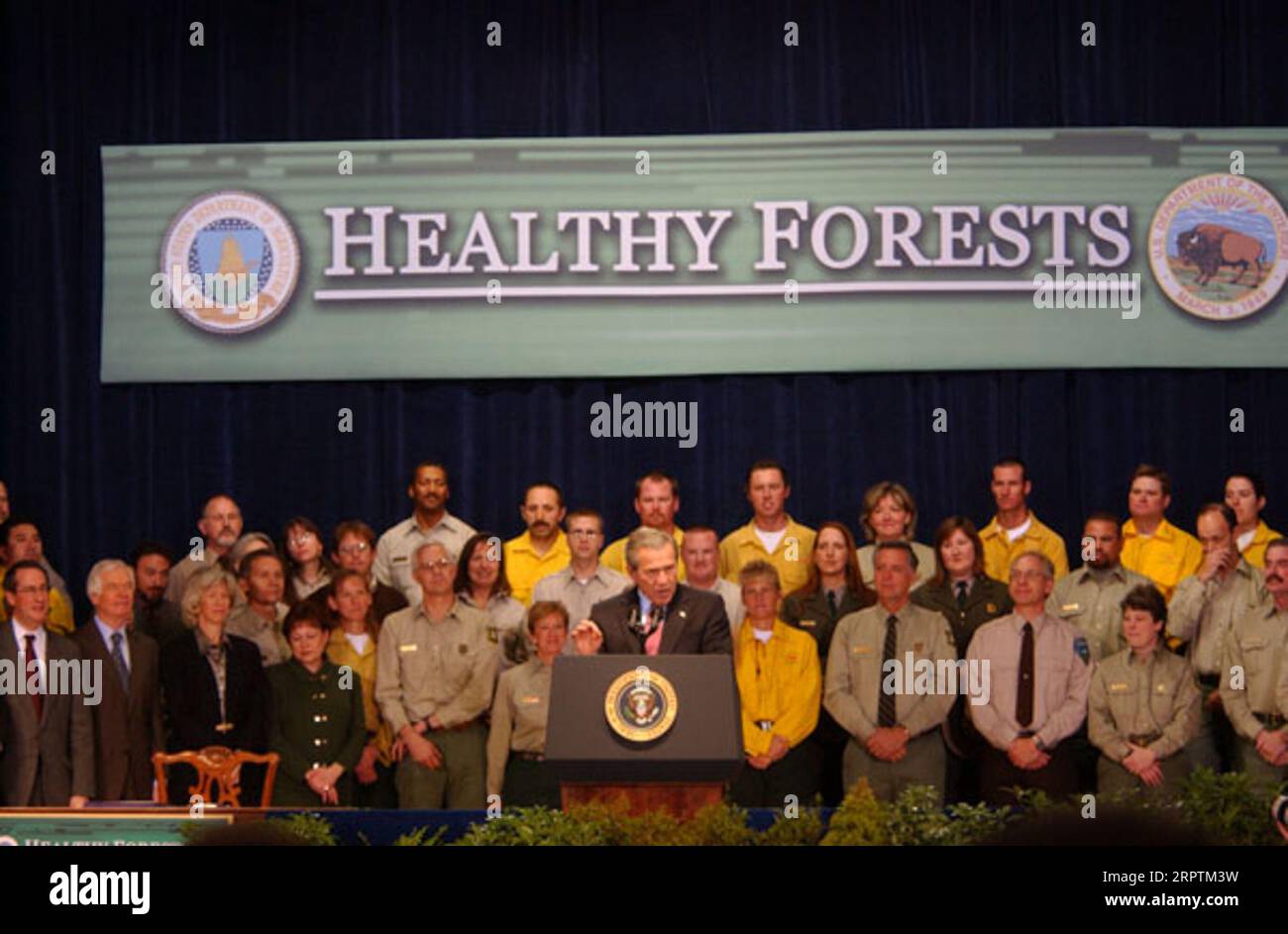 President George Bush speaking at signing ceremony for the Healthy ...