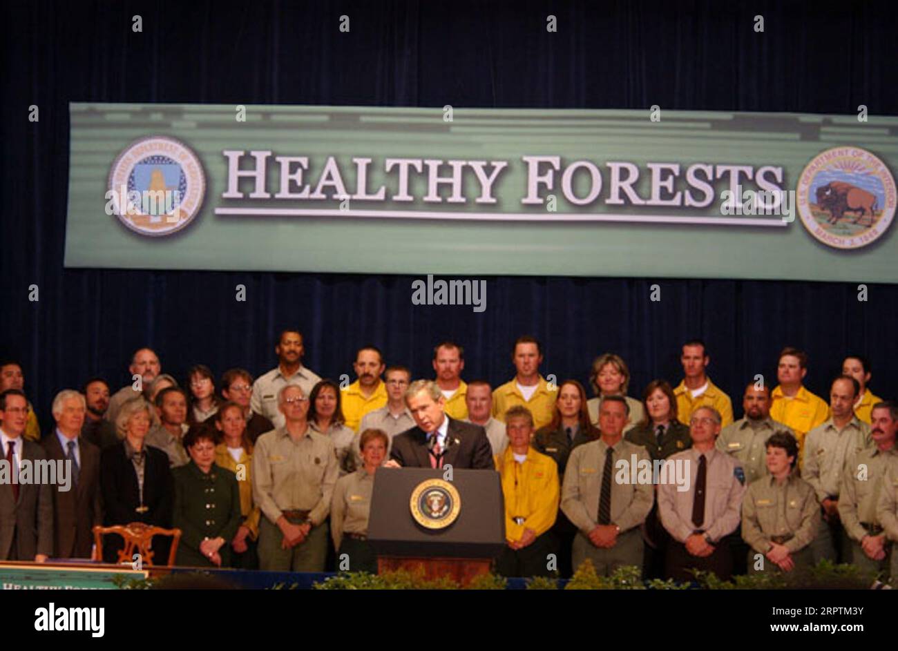 President George Bush speaking at signing ceremony for the Healthy ...