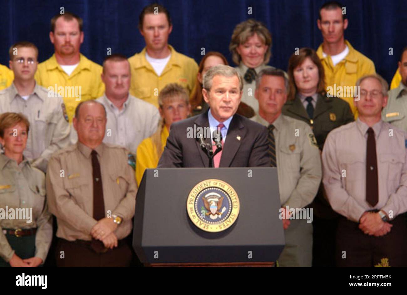 President George Bush speaking at signing ceremony for the Healthy ...