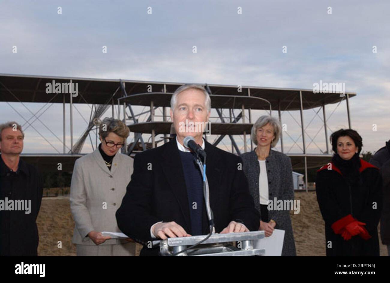 North Carolina Governor Mike Easley speaking at dedication ceremony for ...