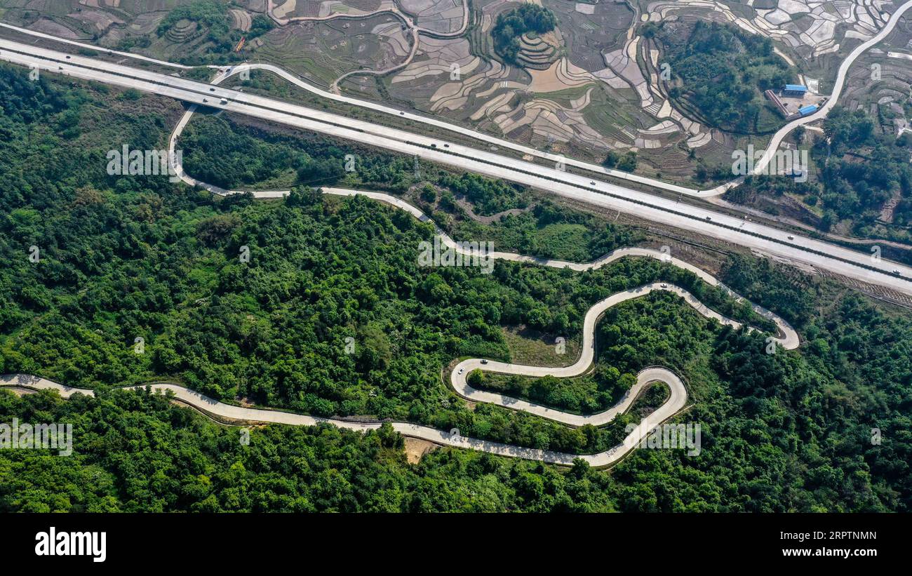 Expressways and rural areas hi-res stock photography and images - Alamy