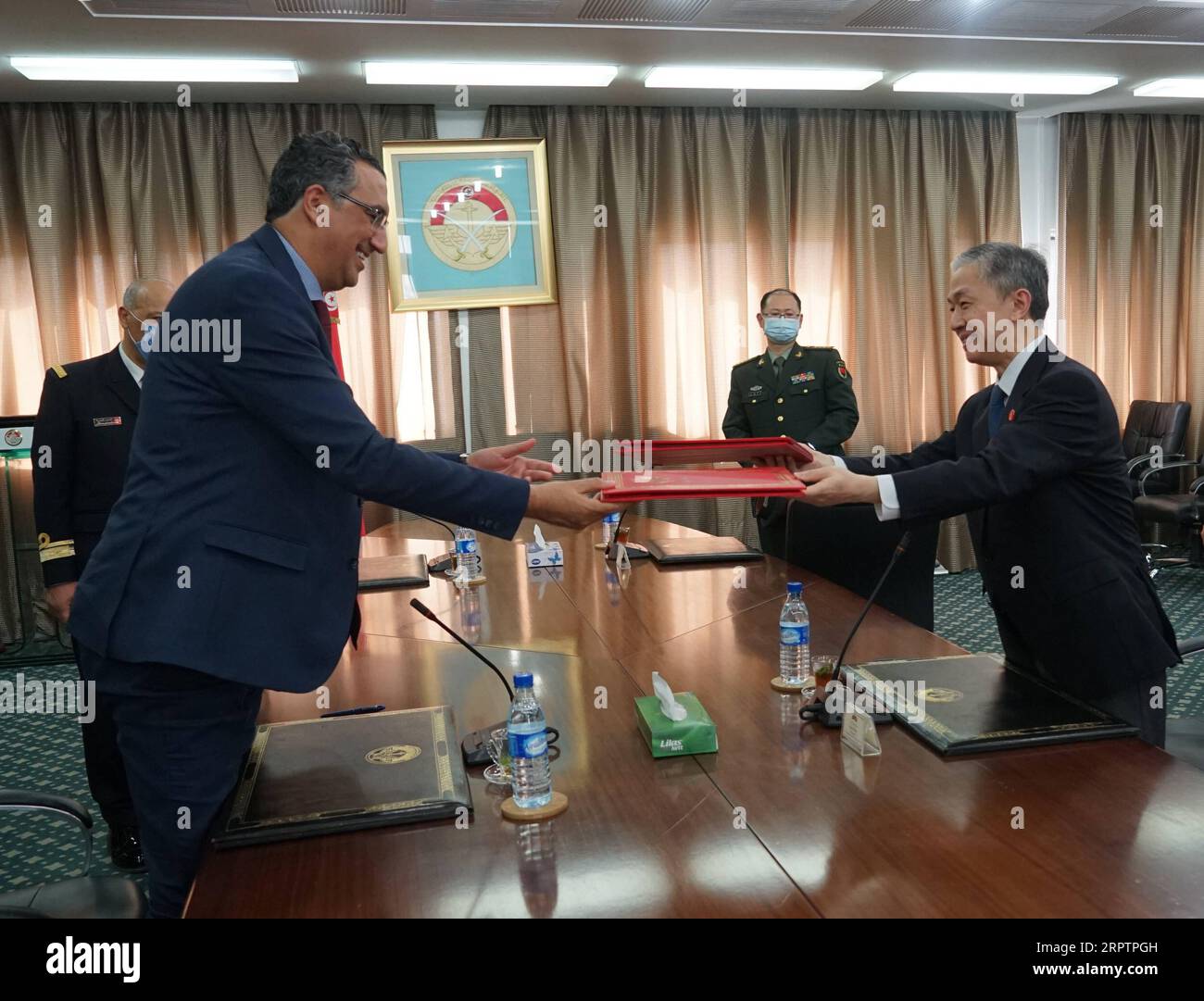 Wang wenbin hi-res stock photography and images - Alamy