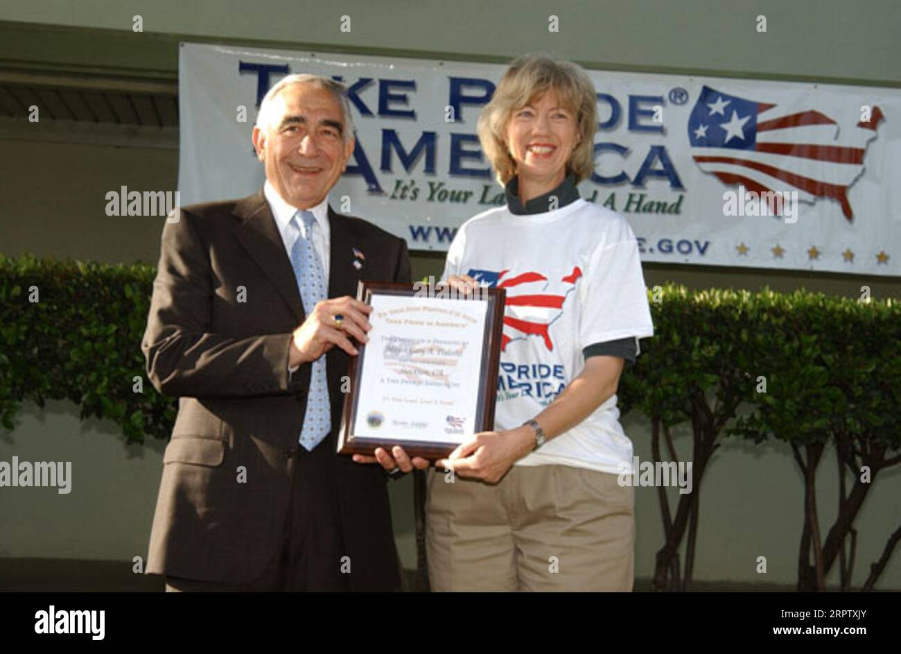 Stockton, California Mayor Gary Podesto, left, with Secretary Gale ...
