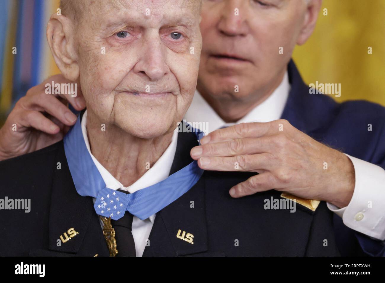 President Joe Biden presents the Medal of Honor to U.S. Army Captain ...