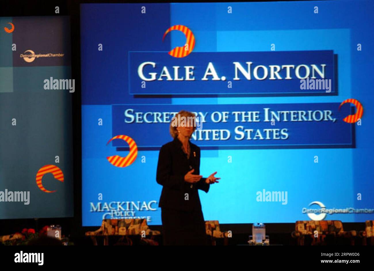 Secretary Gale Norton speaking on national energy issues at the Detroit ...