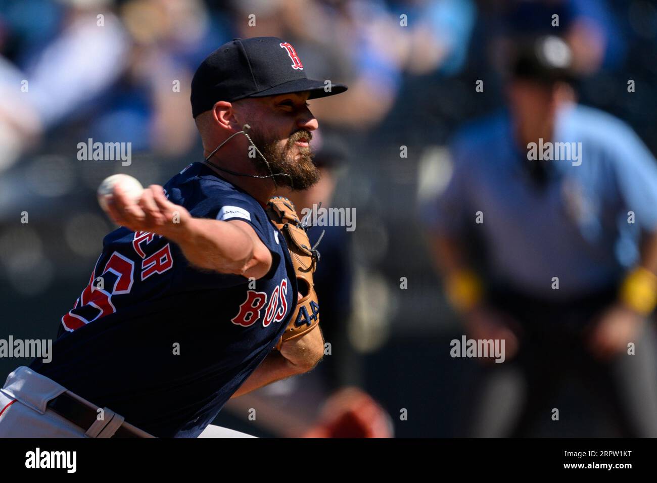 Boston Red Sox relief pitcher John Schreiber throws to a Kansas City ...