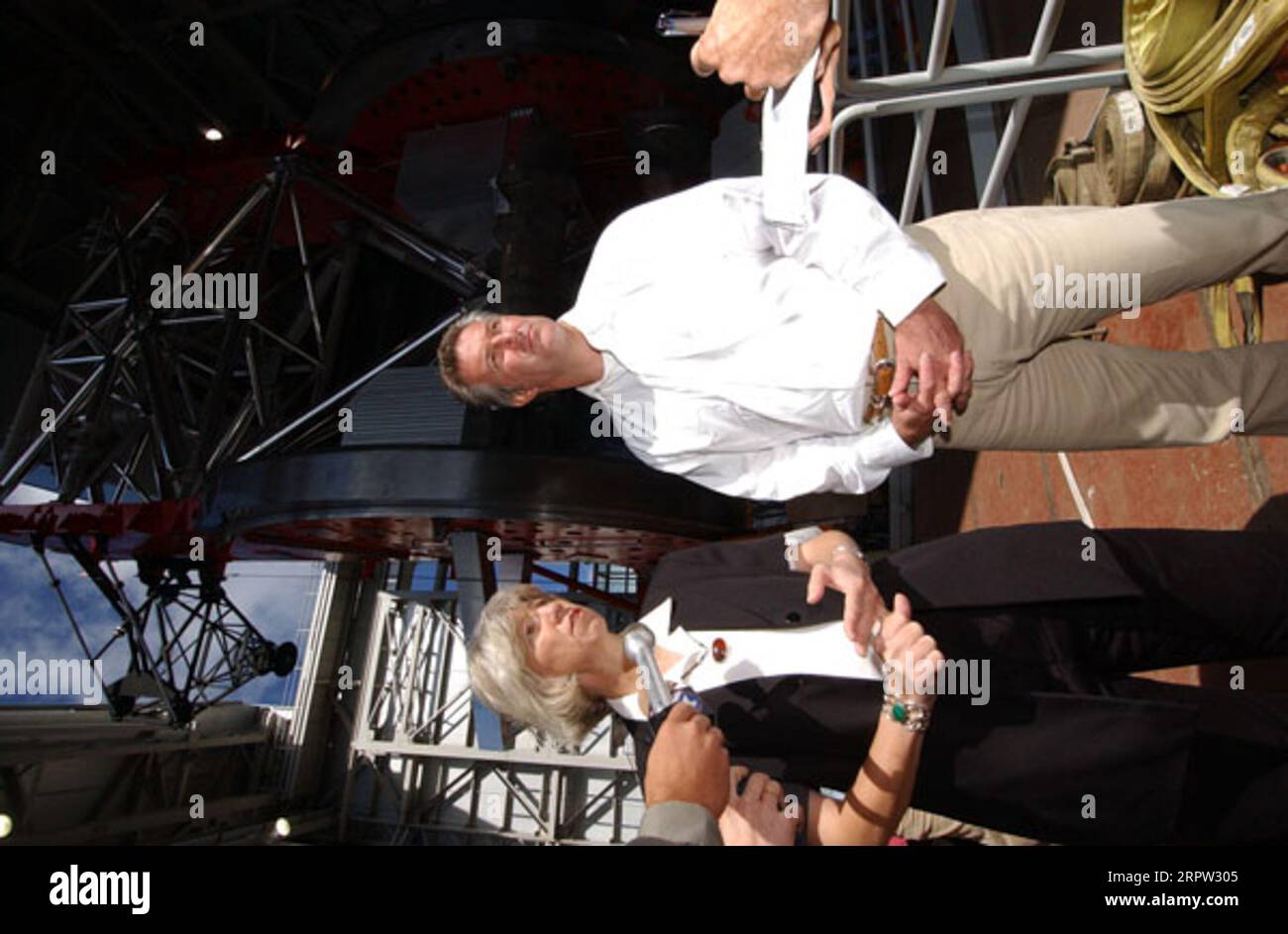 Secretary Gale Norton with Arizona Congressman Rick Renzi, right ...