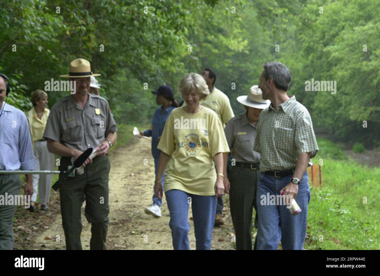 Visit of Secretary Gale Norton, and National Park Service Director Fran ...