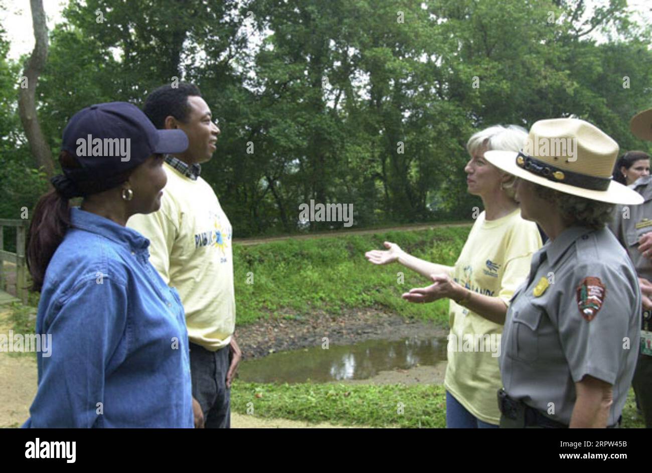 Visit of Secretary Gale Norton and National Park Service Director Fran ...