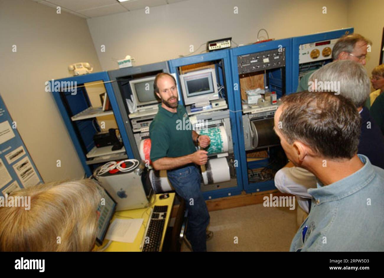 Visit of Secretary Gale Norton to the U.S. Geological Survey's Cascades ...