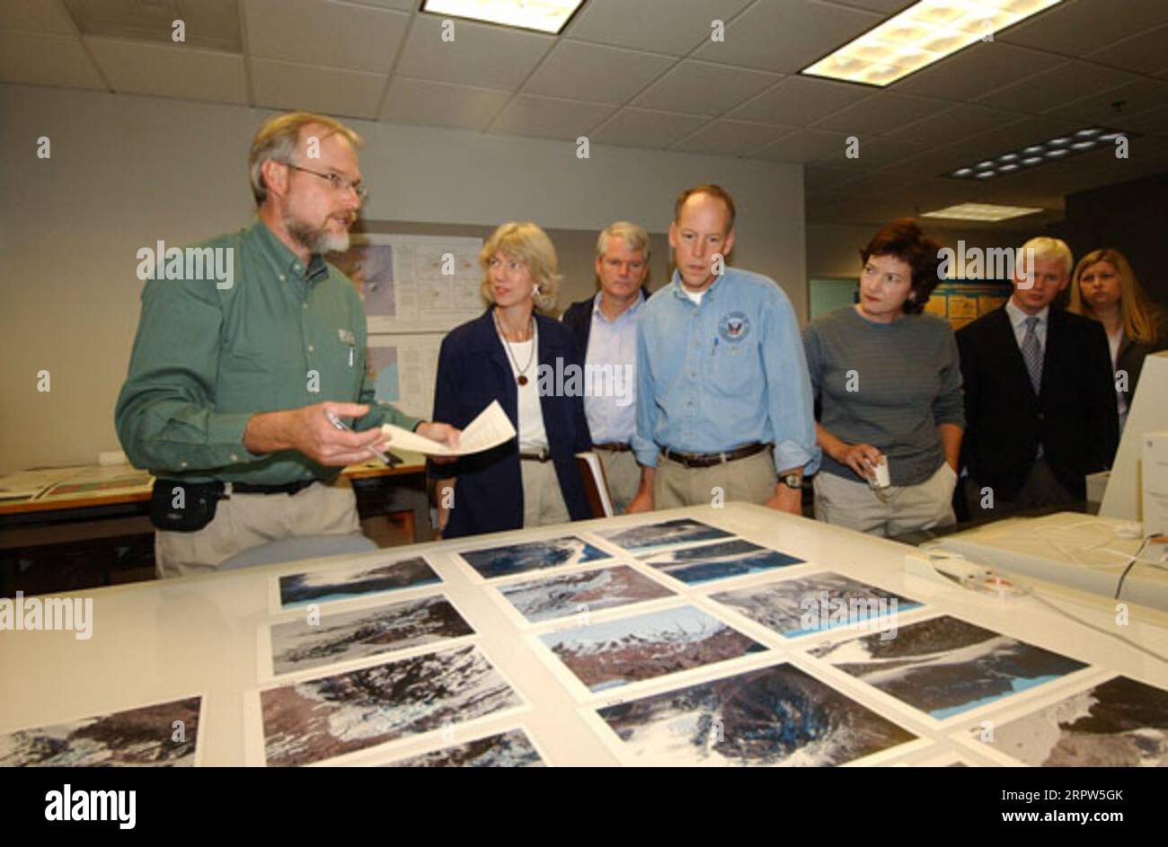 Visit of Secretary Gale Norton, second from left, Washington ...