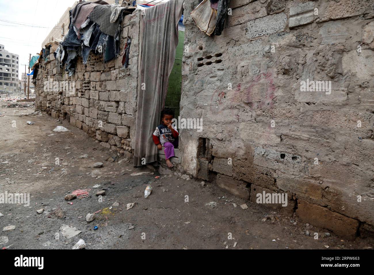 Yemen pandemic hi-res stock photography and images - Alamy
