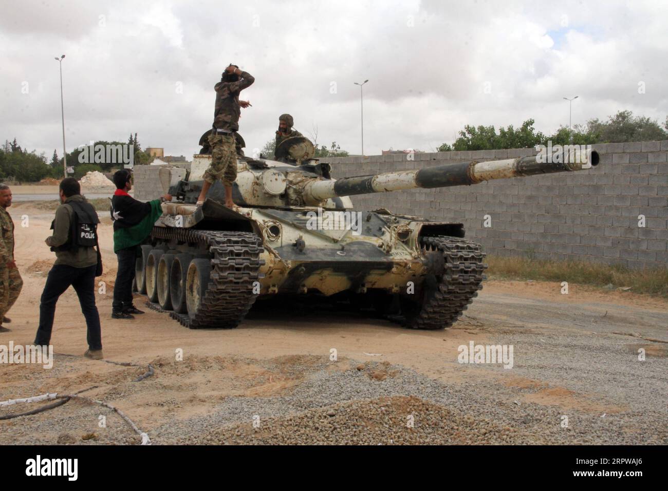 Libyan tank hi-res stock photography and images - Alamy
