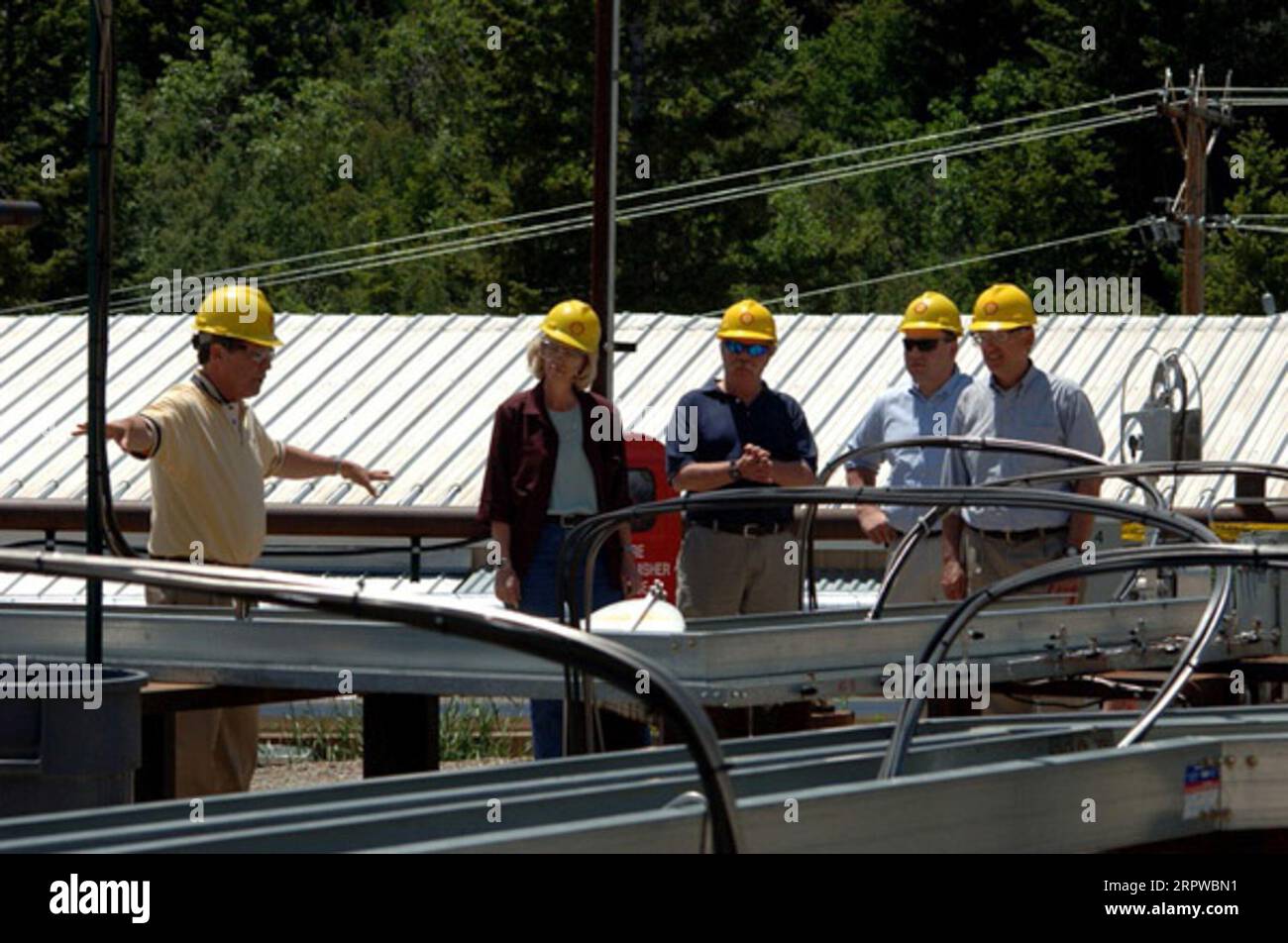 Secretary Gale Norton with Shell Oil officials in western Colorado ...