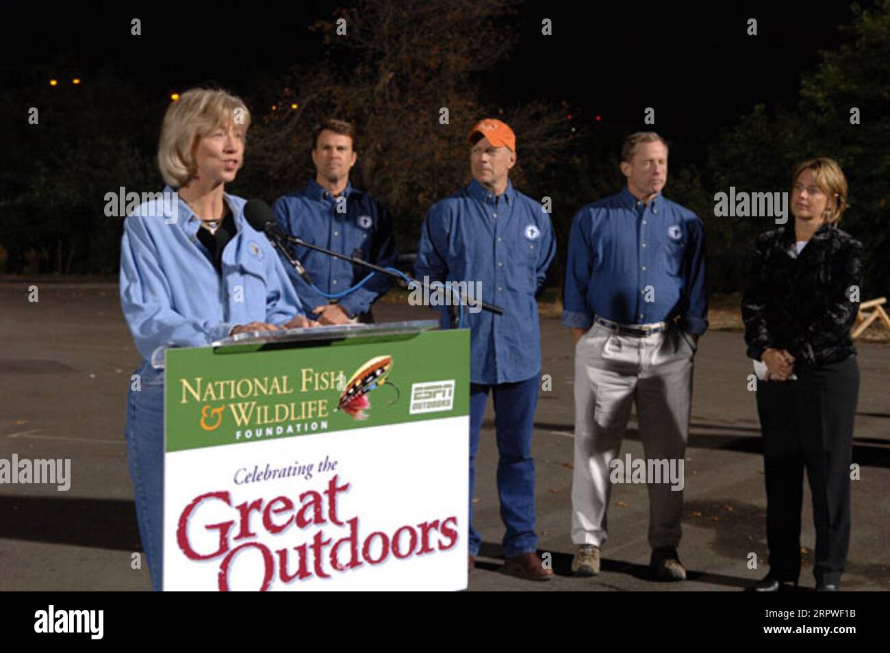 Secretary Gale Norton speaking at the National Fish and Wildlife ...