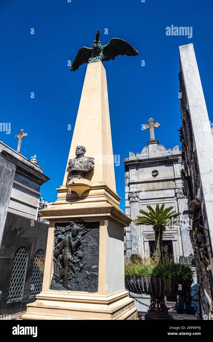 La Recoleta Cemetery, Cementerio de la Recoleta, a cemetery located in ...