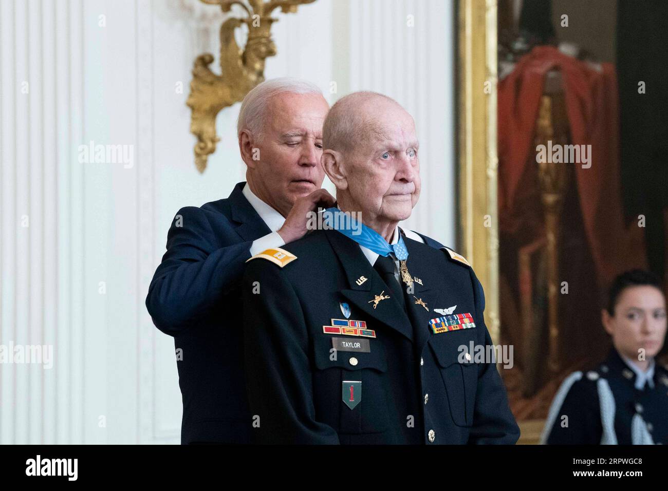 Washington, United States. 05th Sep, 2023. President Joe Biden awards U ...