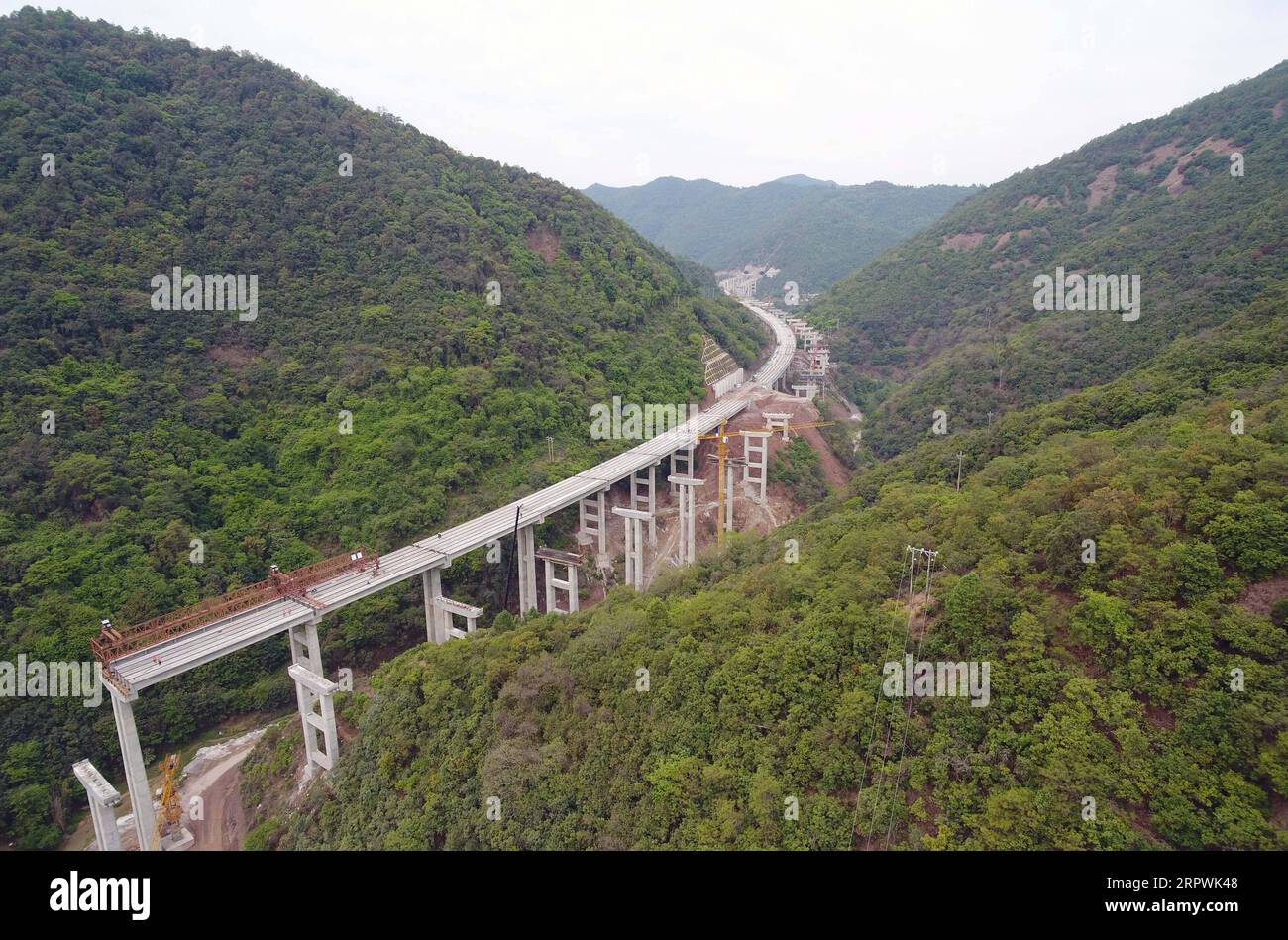 200428 -- LUFENG, April 28, 2020 -- Aerial photo taken on April 28 ...