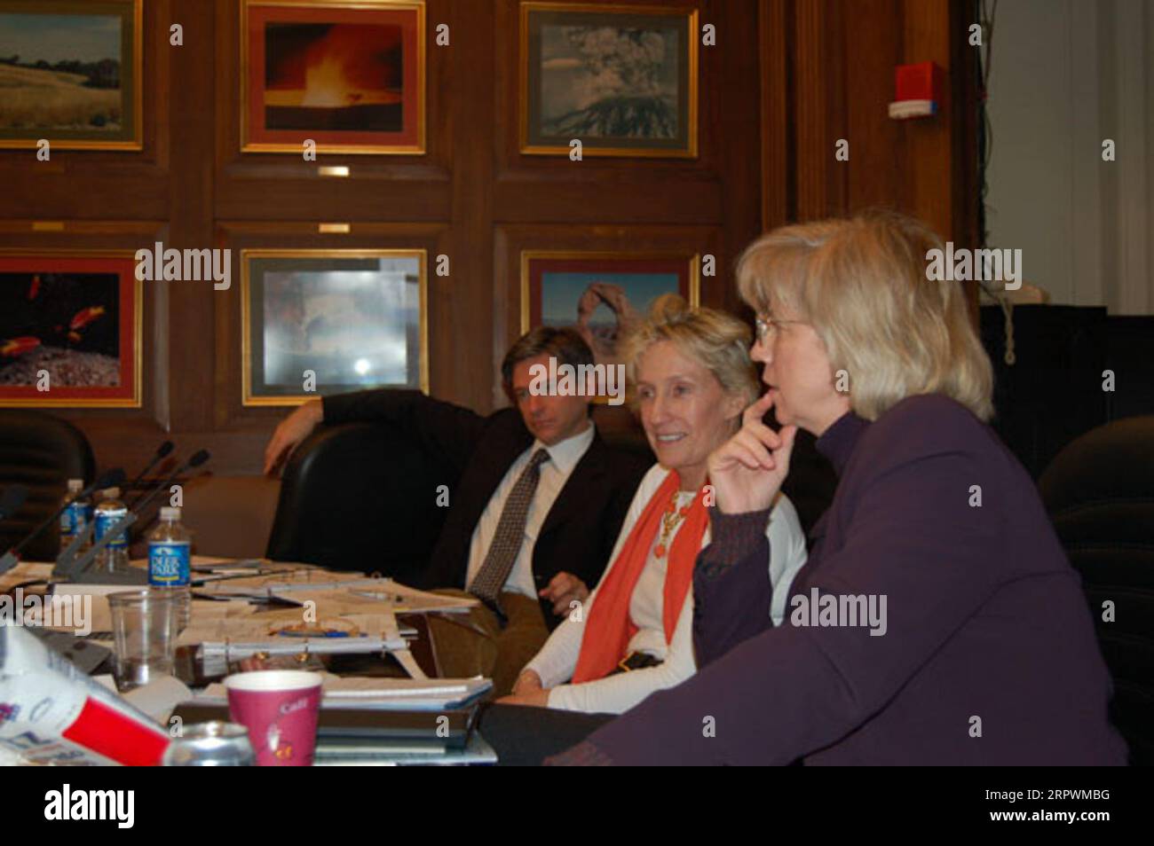 Secretary Gale Norton, National Park Foundation Vice Chair Nancy ...