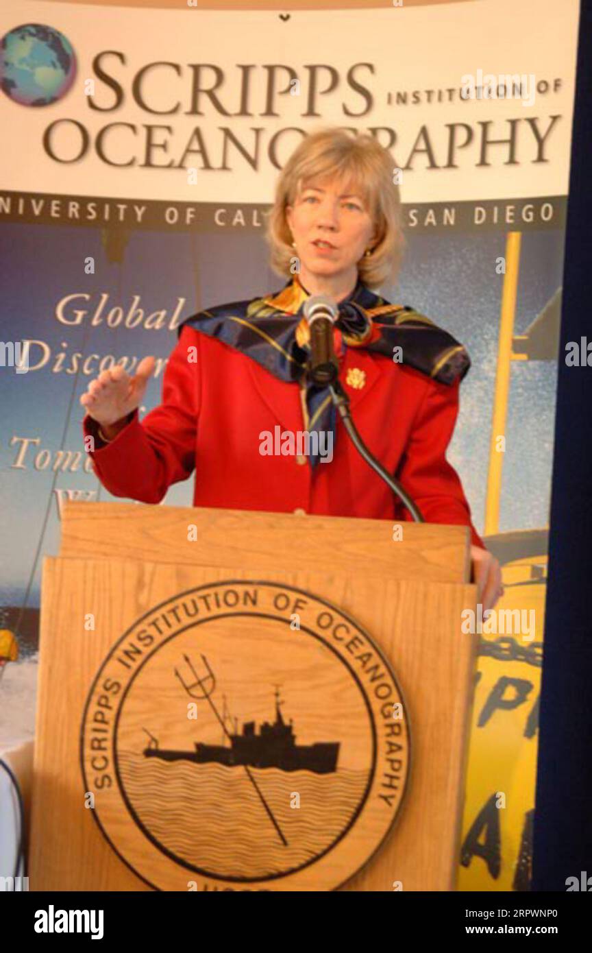 Visit by Secretary Gale Norton to the Birch Aquarium at the Scripps ...