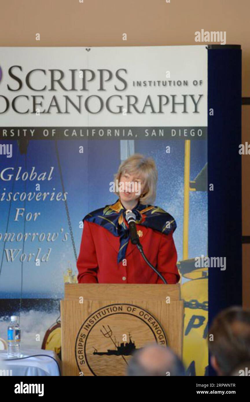 Visit by Secretary Gale Norton to the Birch Aquarium at the Scripps ...