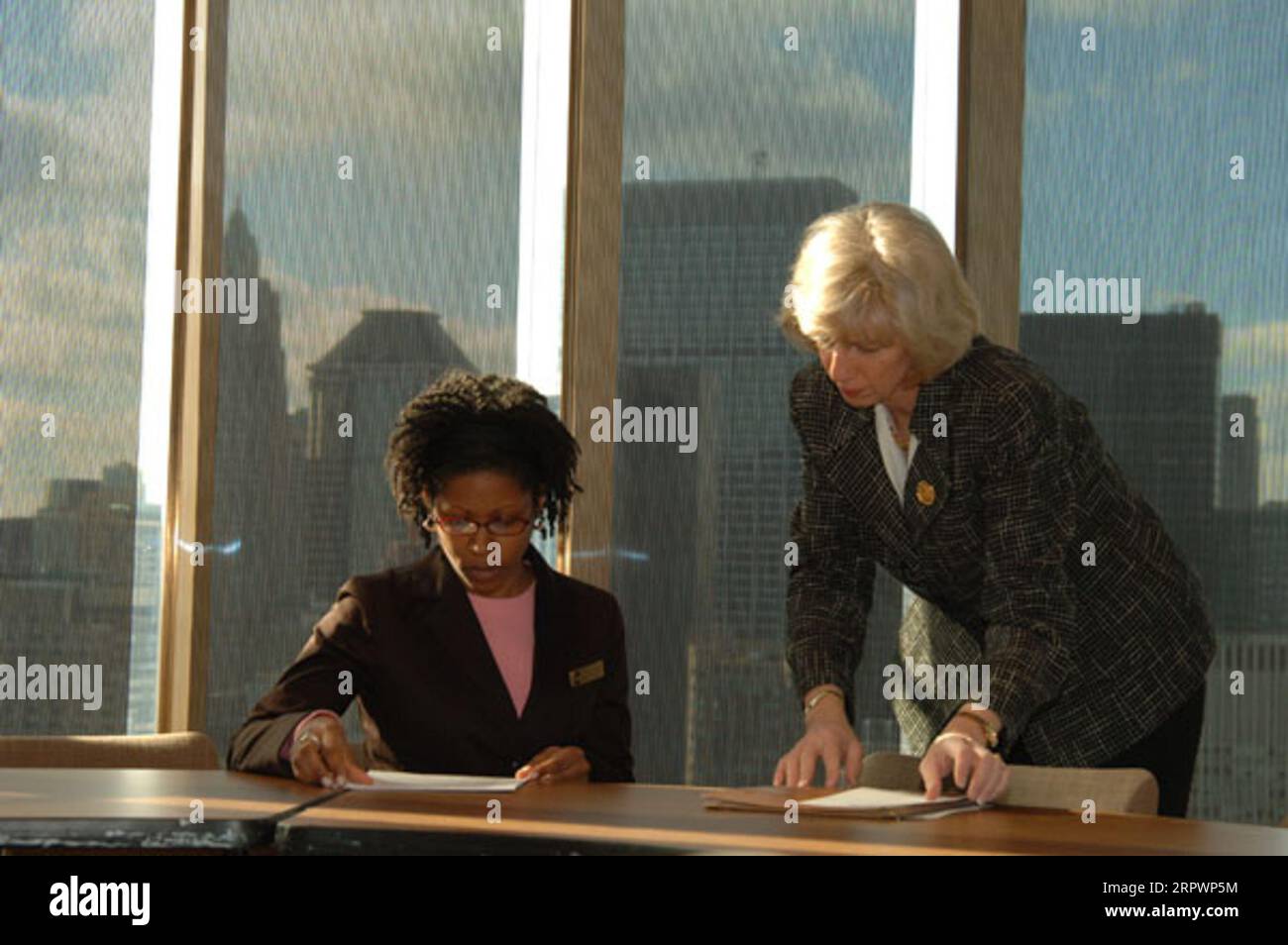 Secretary Gale Norton, right, with the Superintendent of the African ...
