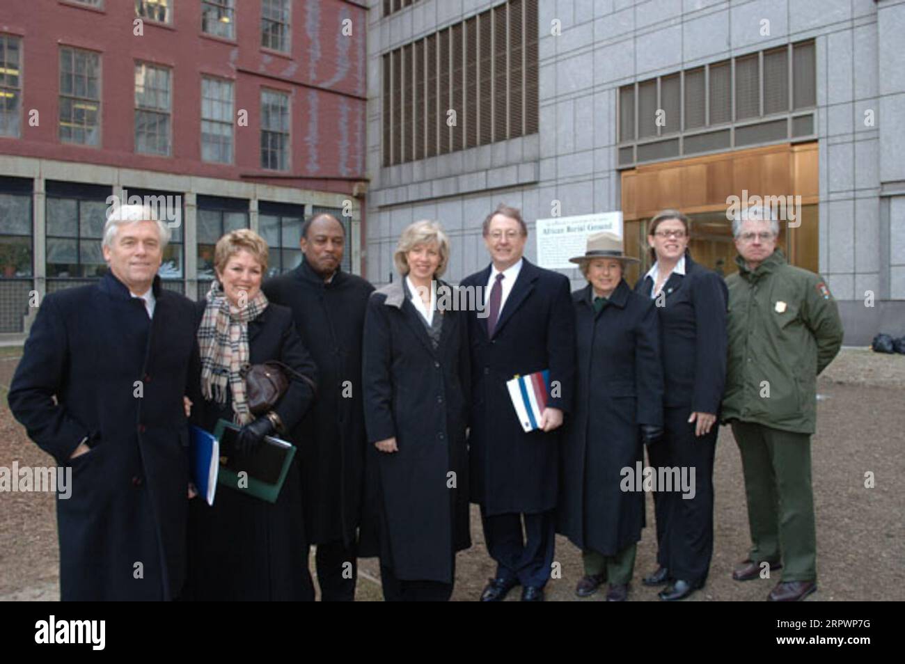 Public Buildings chief David Winstead, National Park Service's Mary ...