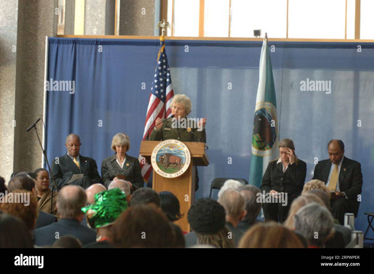 National Park Service Director Fran Mainella speaking at ceremony, at ...
