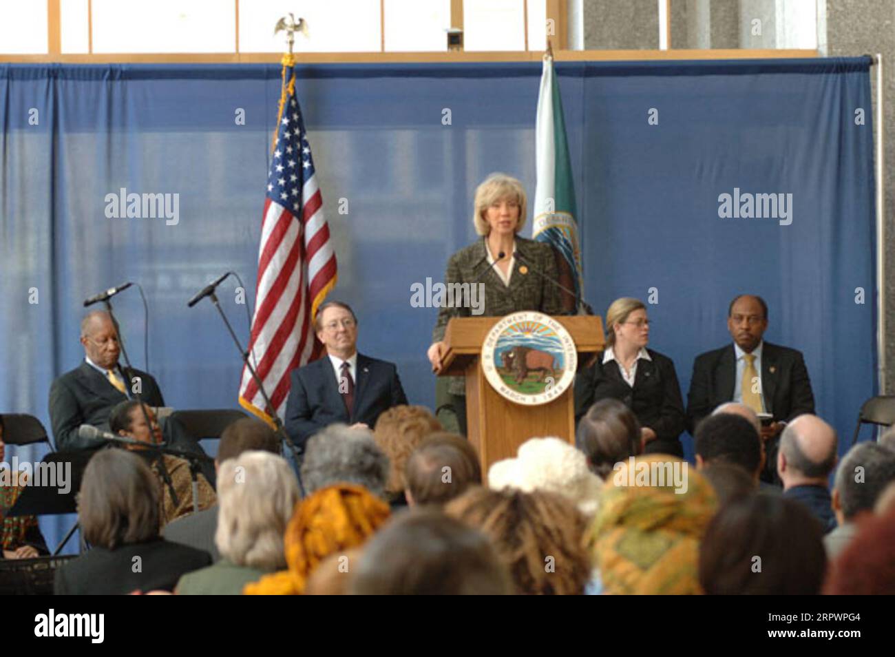 Secretary Gale Norton speaking at ceremony, at the Ted Weiss Federal ...