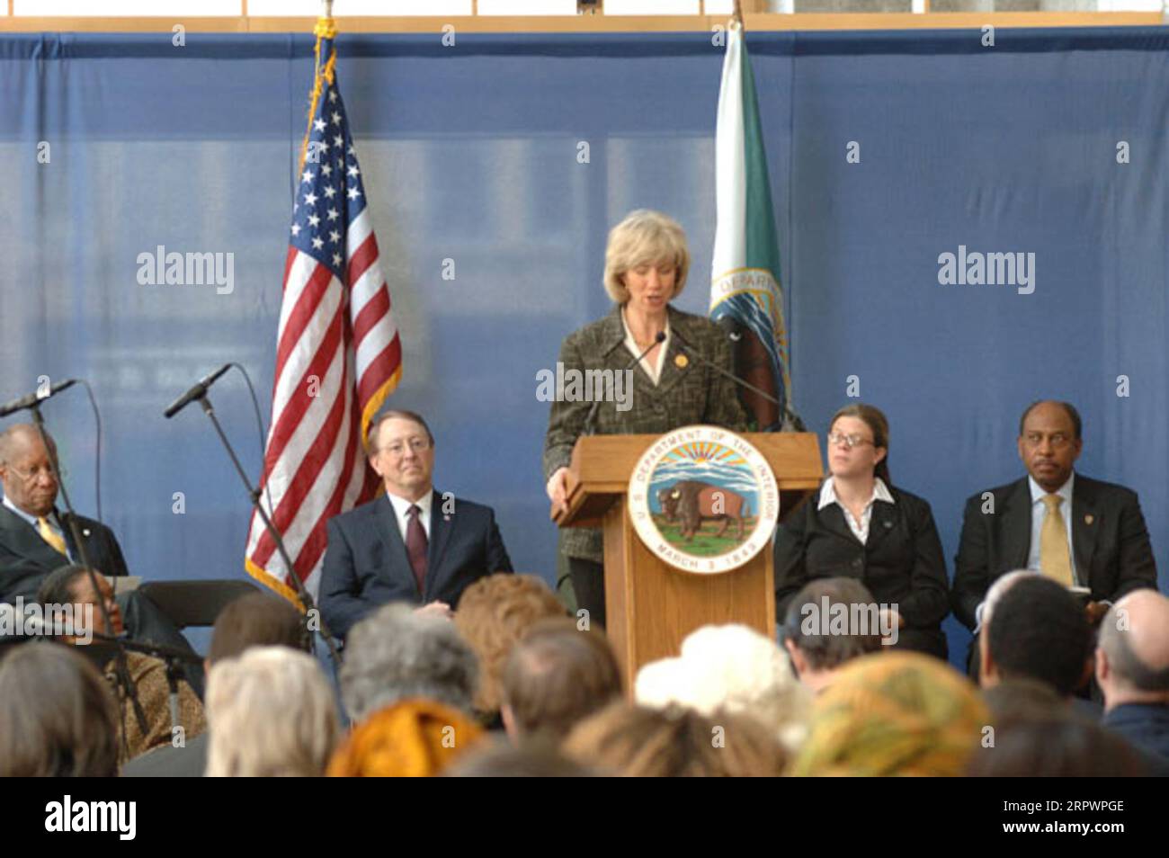 Secretary Gale Norton speaking at ceremony, at the Ted Weiss Federal ...