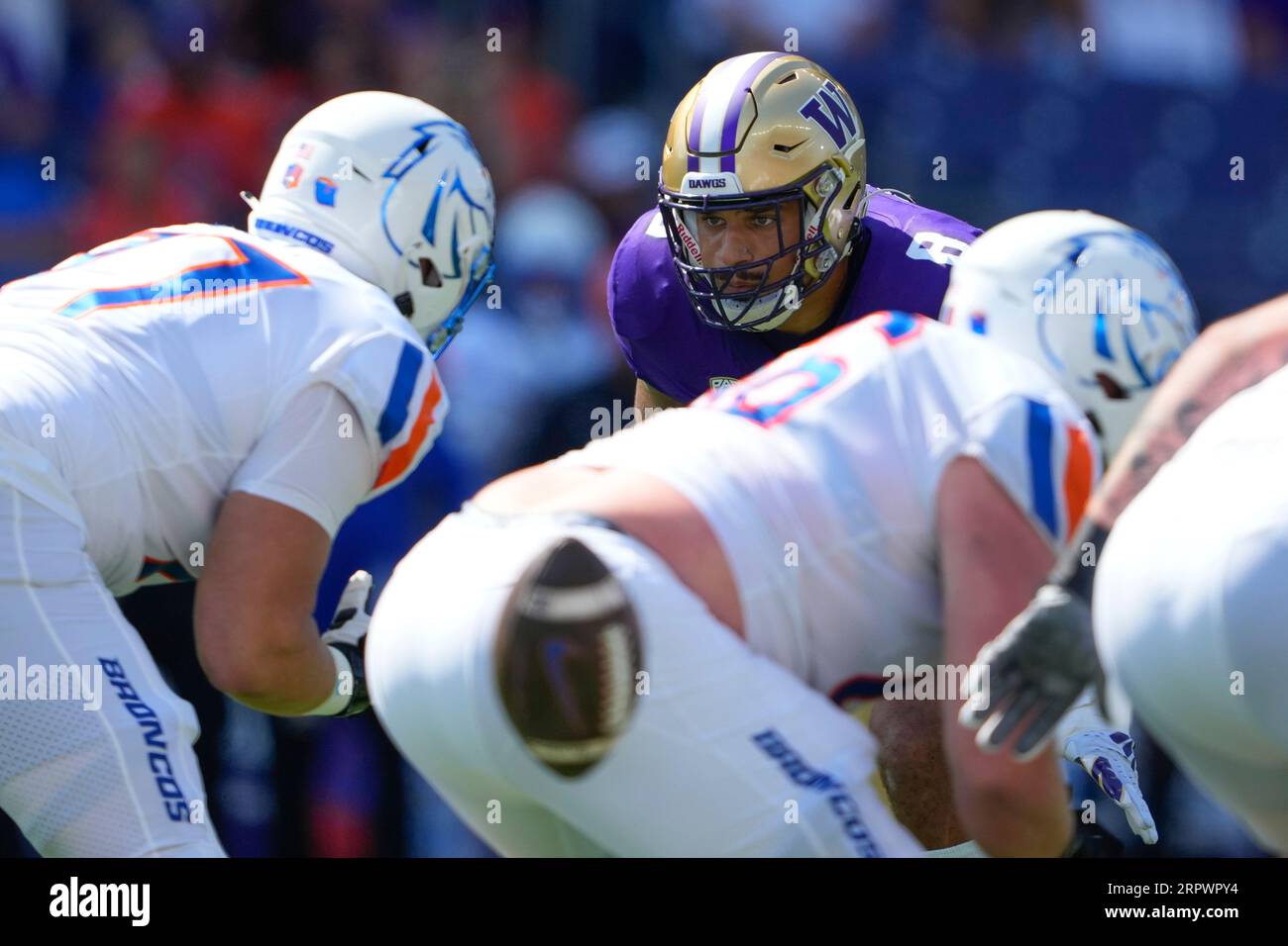 Washington defensive end Bralen Trice lines up during a snap against ...