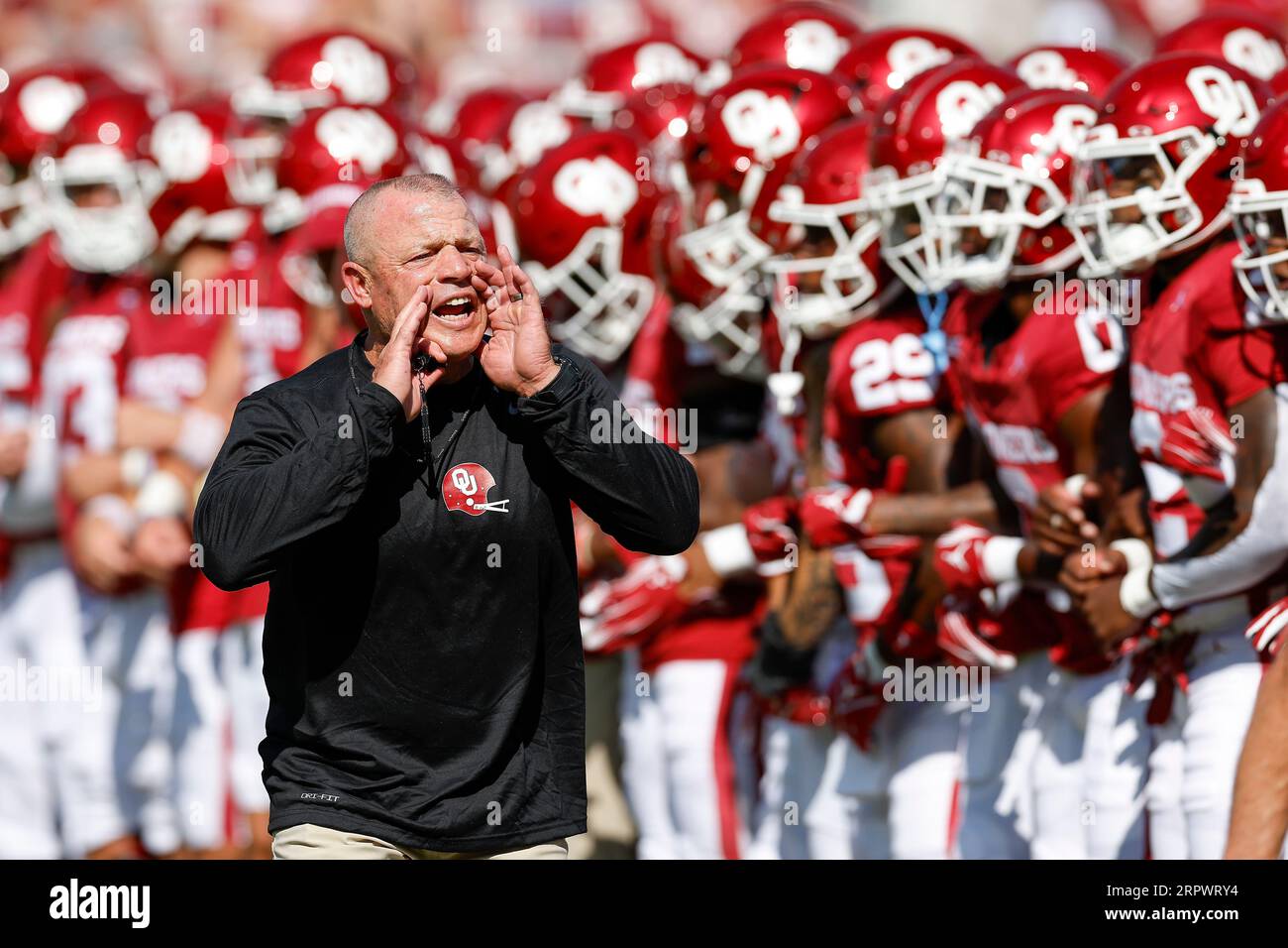 Oklahoma's Jerry Schmidt, Director of Sports Enhancement and Strength ...