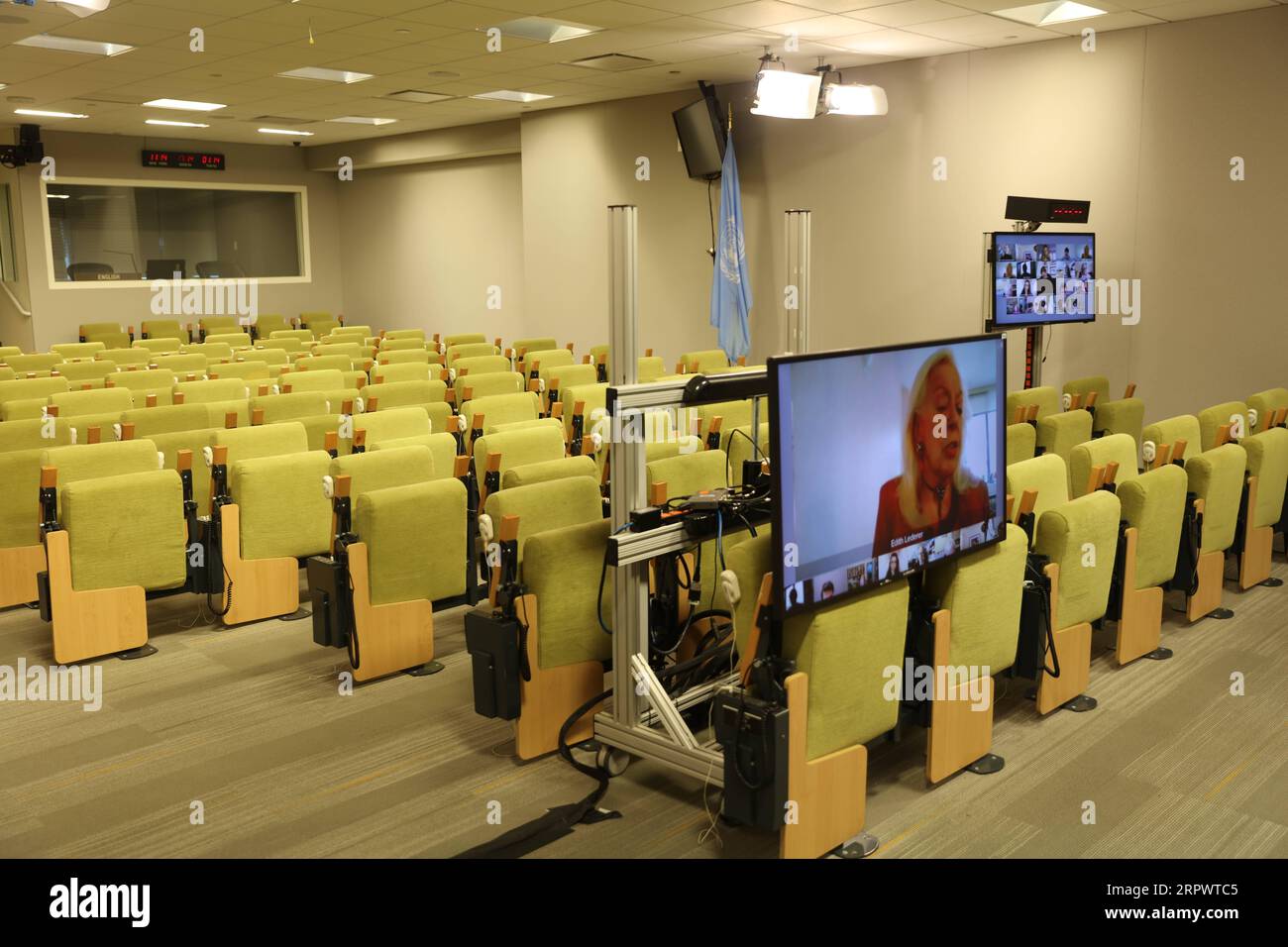 Un secretary genra press hi-res stock photography and images - Alamy