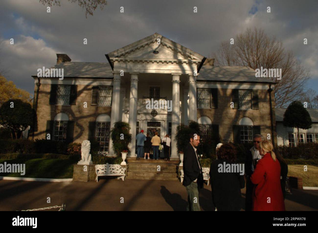 Graceland Mansion, home of Elvis Presley in Memphis, Tennessee ...