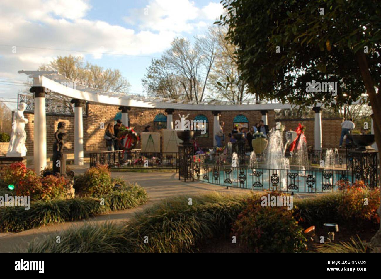 Graceland Mansion, home of Elvis Presley in Memphis, Tennessee ...