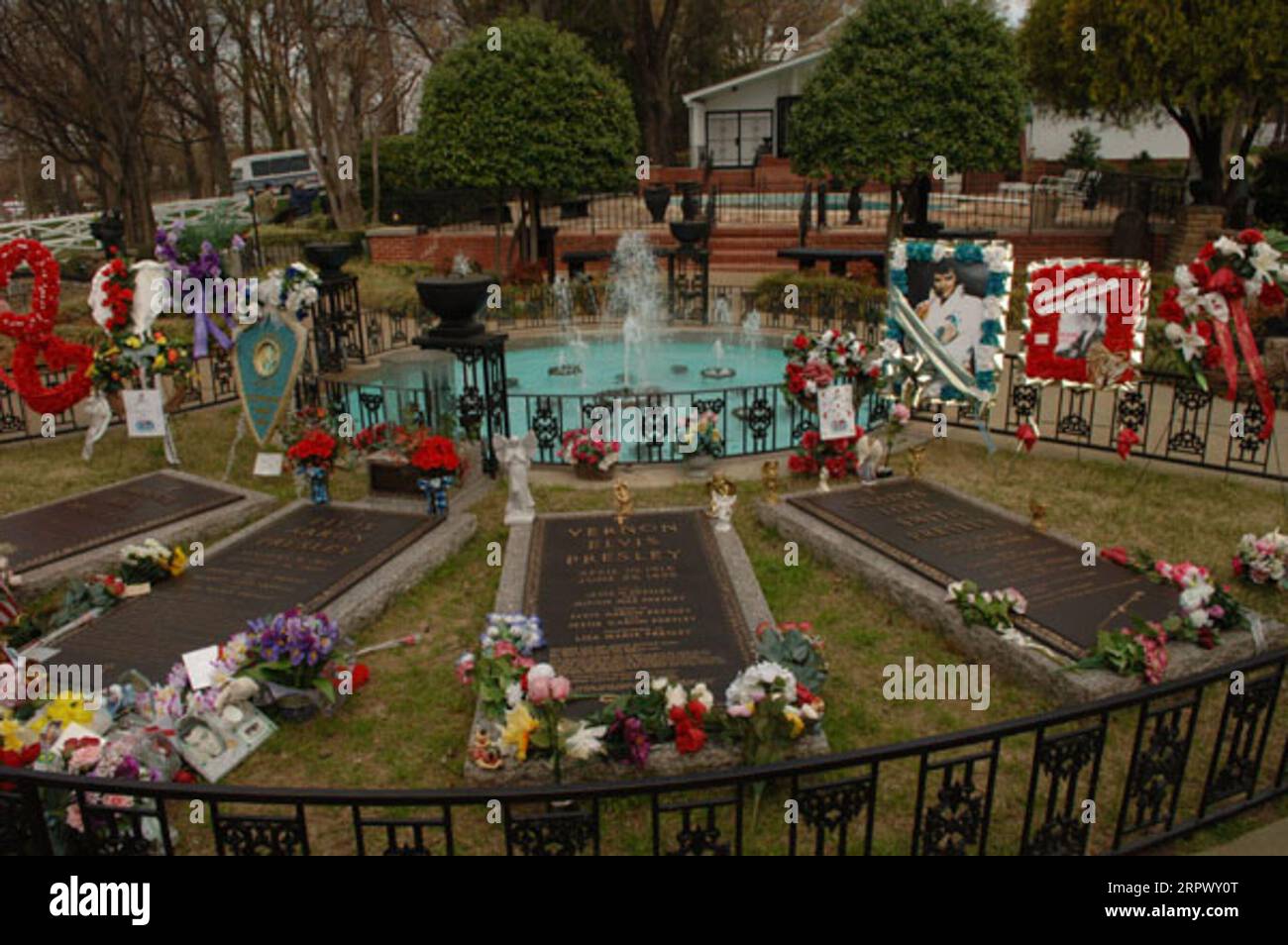 Graceland Mansion, home of Elvis Presley in Memphis, Tennessee ...