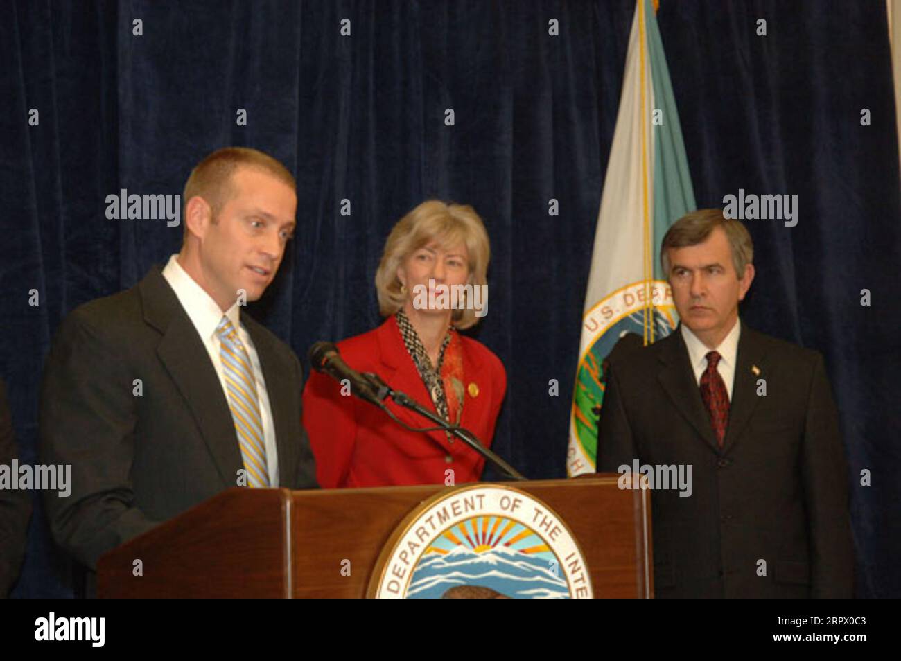 Compiling report hi-res stock photography and images - Alamy