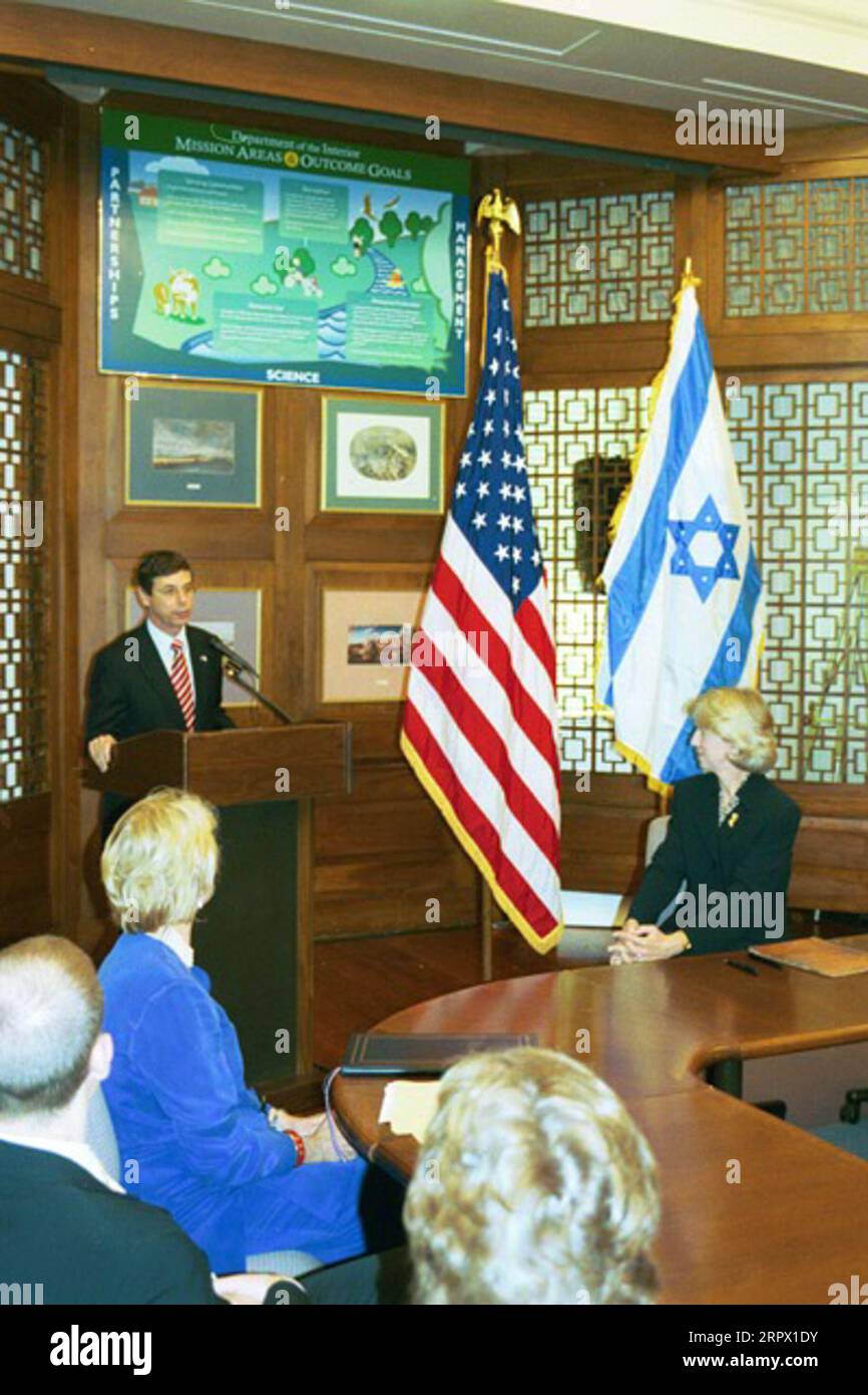 Daniel ayalon hi-res stock photography and images - Alamy