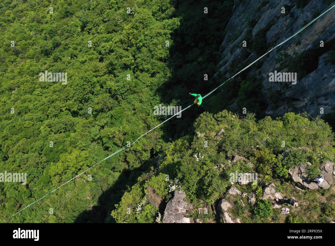 Renewprevious hi-res stock photography and images - Alamy