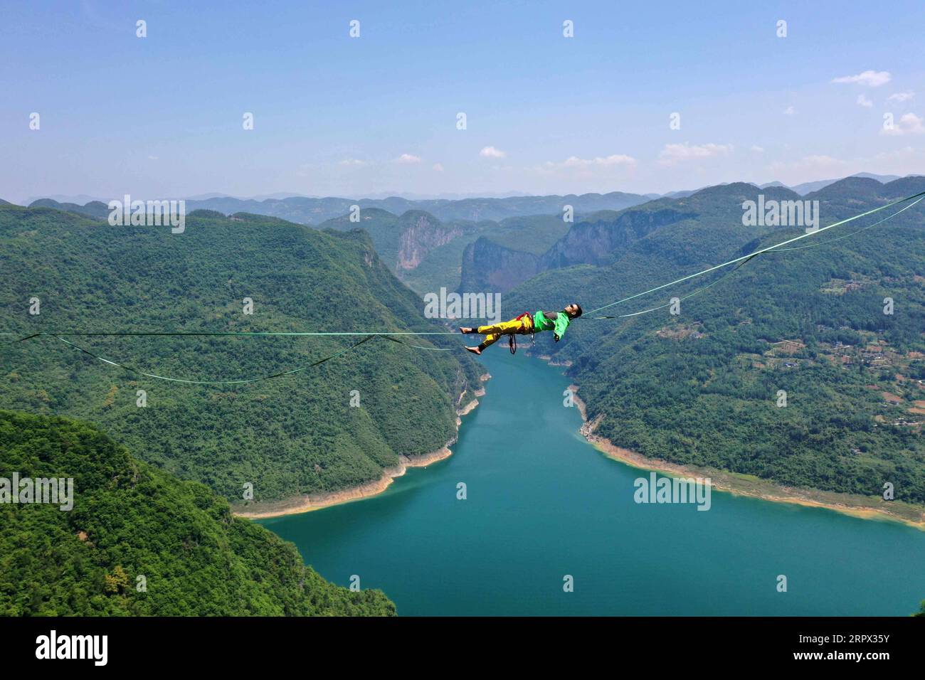 Renewprevious hi-res stock photography and images - Alamy