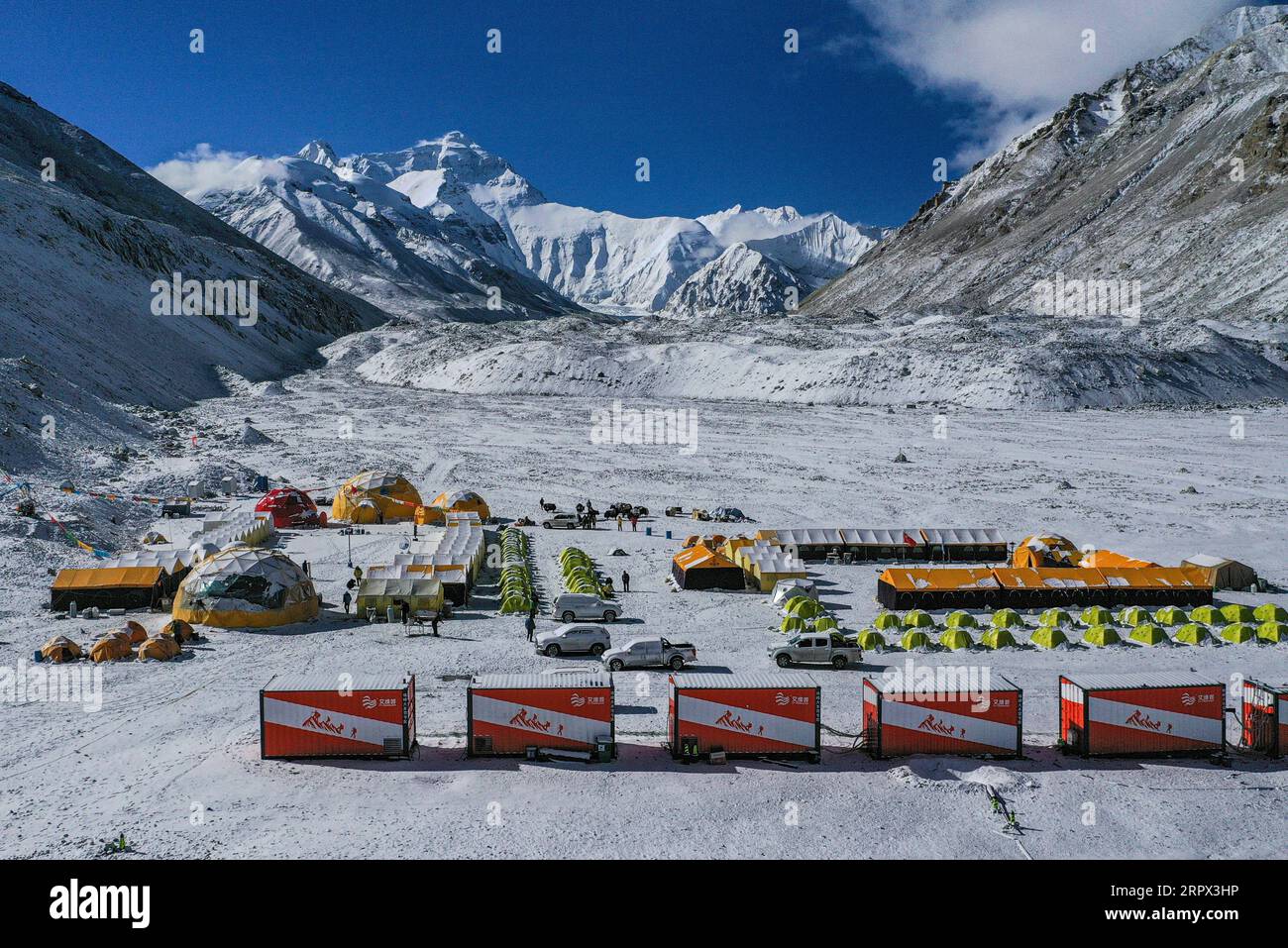 Aerial measurement hi-res stock photography and images - Alamy